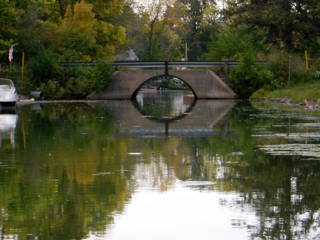 Bunches of Big Boats at Babcock Park - Quiet Paddling Wisconsin